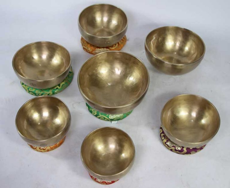 Seven Chakra Tibetan Dim Singing Bowl Set Wholesaler